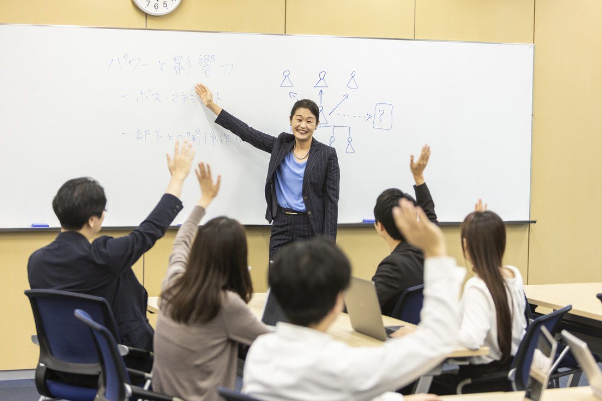 【福岡校開催】 体験クラス＆説明会 1/6(火) 19:00～21:00 福岡校｜グロービス経営大学院 創造と変革のMBA